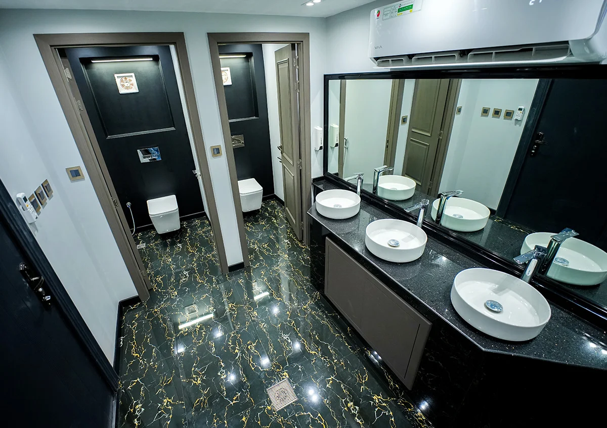 VIP Container Toilets UAE | Alfares International Tents